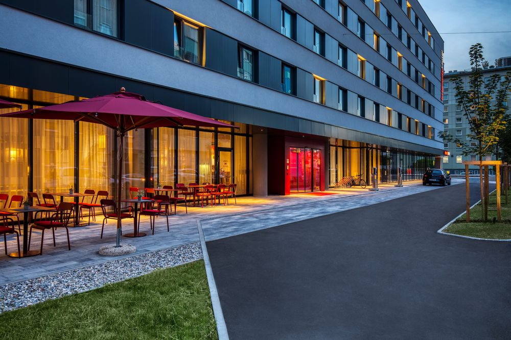 IntercityHotel Budapest | H Rewards