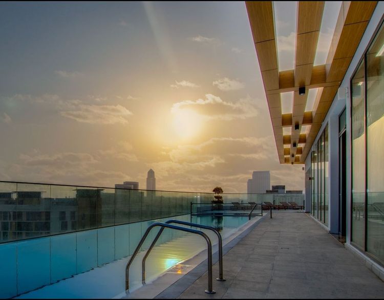 Discover travel destinations in the United Arab Emirates | H Rewards