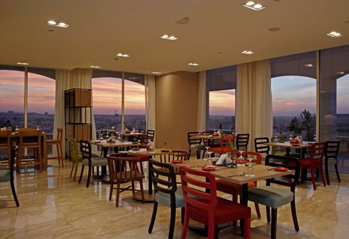 Restaurants & Bars in Riyadh | IntercityHotel Riyadh Malaz