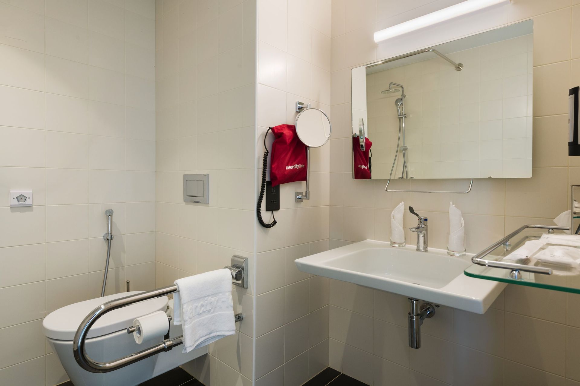 IntercityHotel Muscat | book hotel online | H Rewards